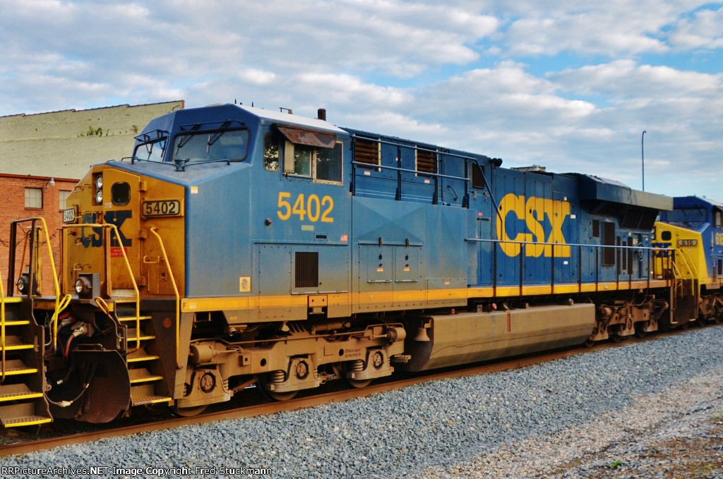 CSX 5402
